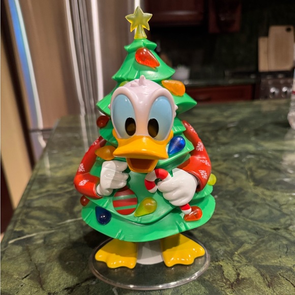 Disney | Holiday | Disneyland 223 Holiday Lightup Donald Duck Christmas ...